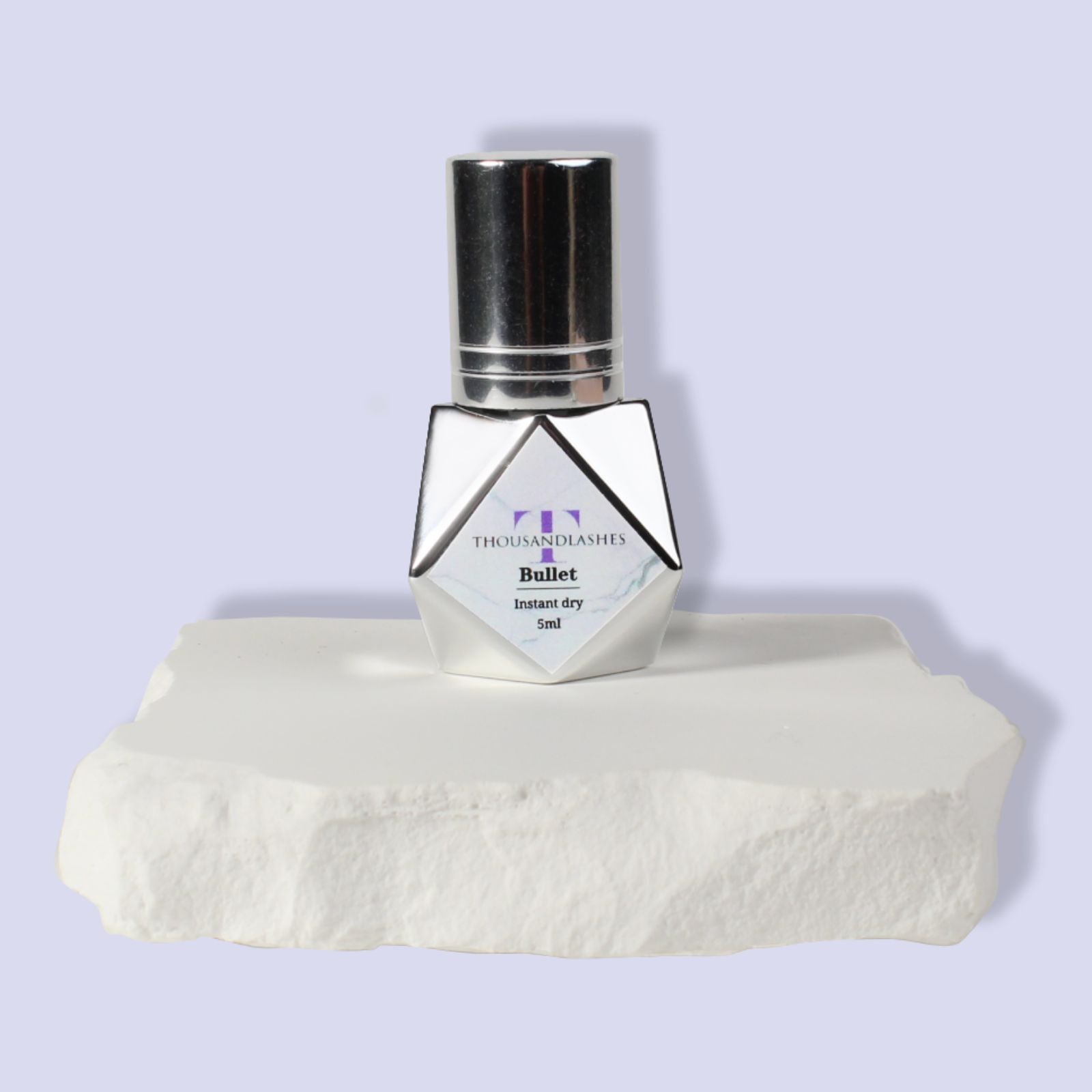 EYELASH EXTENSION GLUE: BULLET